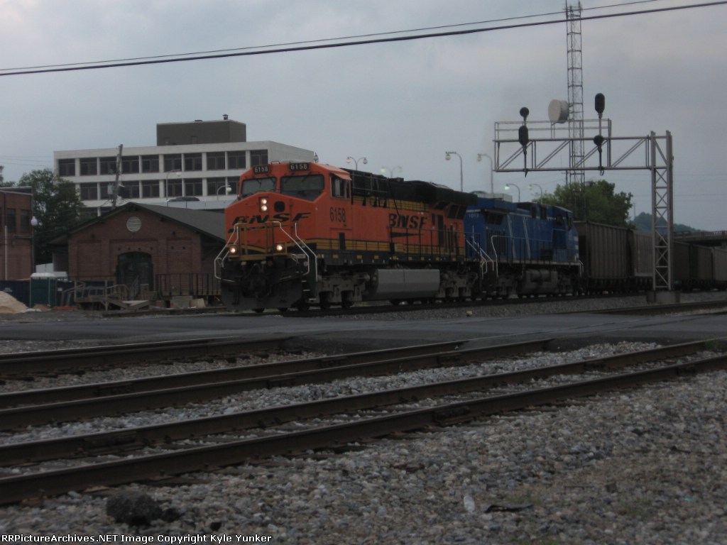 NS 734 SB BNSF Coal train